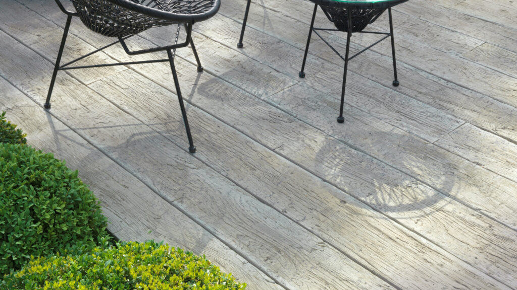 Weathered Oak Decking: Enhance Your Space with Timeless Aged Oak ...